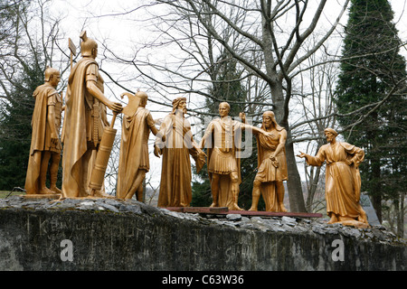 Lourdes in winter: Jesus Christ with the cross, Roman soldiers and the ...