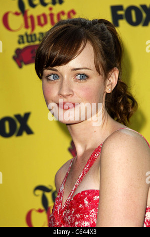 LOS ANGELES, CA. August 14, 2005: JON HEDER at the 2005 Teen Choice ...