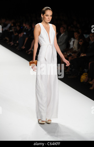 Ivy Higa in attendance for PROJECT RUNWAY Season 8 Finale Show, Lincoln ...