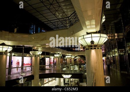 Confederation Centre - shopping mall in Geneva Stock Photo - Alamy