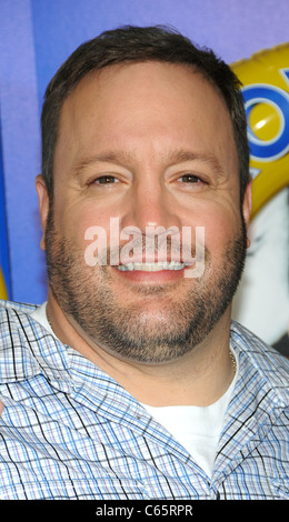 Kevin James at arrivals for GROWN UPS Premiere, The Ziegfeld Theatre ...