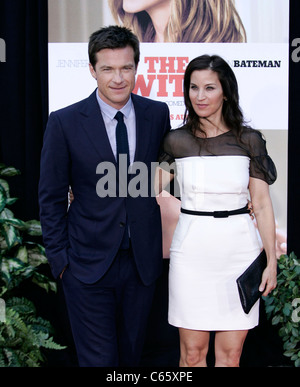 Jason Bateman at arrivals for THE SWITCH Premiere, Arclight Hollywood ...