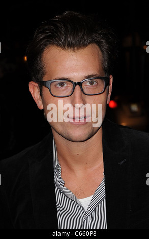 NEW YORK, NEW YORK - NOVEMBER 16: Peter Traugott attends Apple TV+'s ...