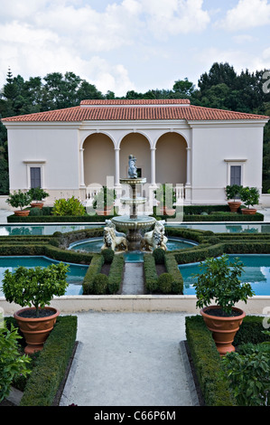 The Attractive Italian Renaissance Garden in Hamilton Gardens Waikato ...