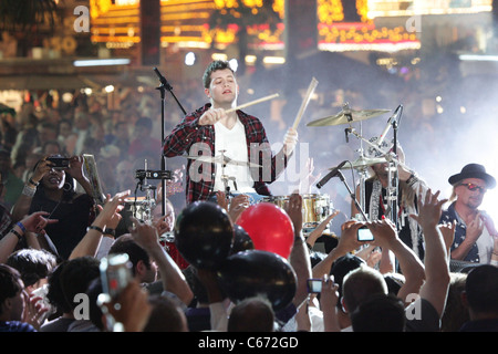 Noah "Xaphoon Jones" Beresin of Chiddy Bang in attendance for The MTV O ...