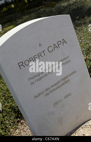 Robert Capa Memorial , Bayeux. Normandy Stock Photo - Alamy