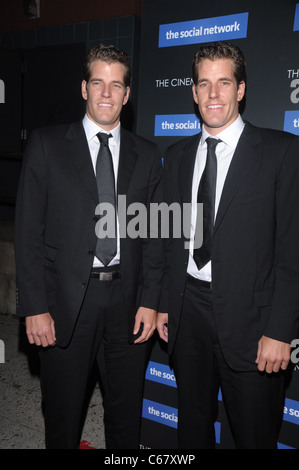 Cameron Winklevoss and Tyler Winklevoss The Social Network premiere ...