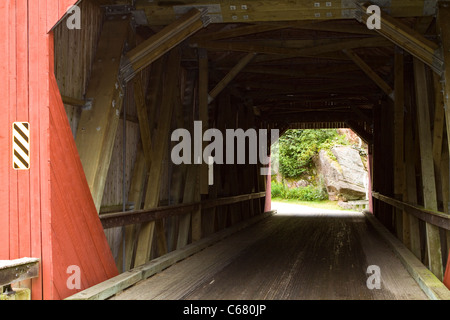 Point Wolfe covered Bridge, Fundy National Park, Bay of Fundy, New ...