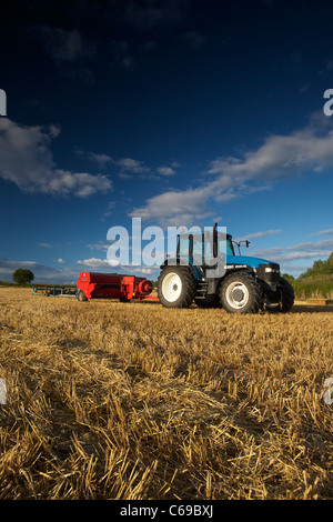 Massey Ferguson 224 Baler UK Stock Photo - Alamy