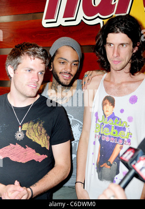 Sean Foreman, Travie McCoy aka Travis McCoy, Nathaniel Motte, Nathan ...