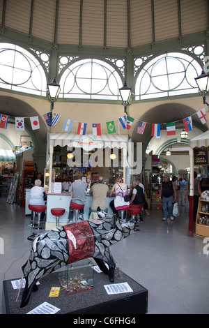 UK, Bath, The guildhall market interior Stock Photo - Alamy