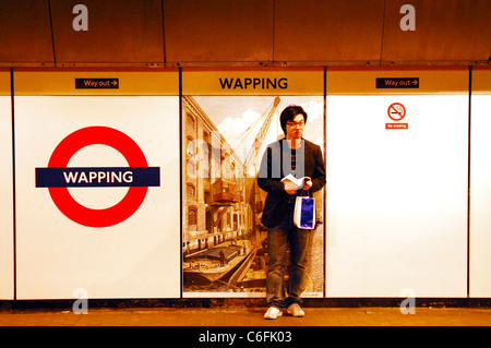 Wapping Tube station Stock Photo - Alamy