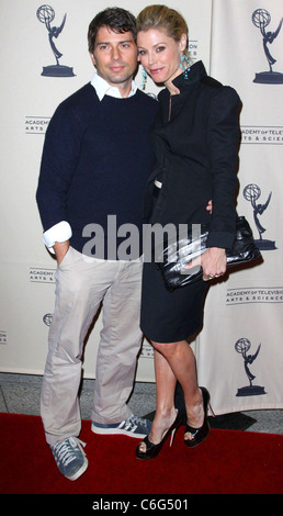 Julie Bowen and husband Scott Phillips An evening with â€œModern ...