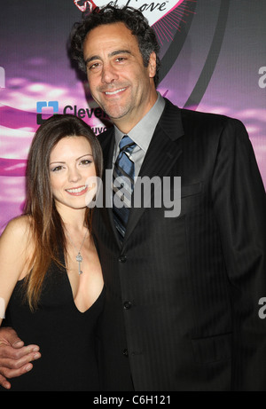 Brad Garrett, Isabella Quellas Keep Memory Alive's Power of Love Gala ...