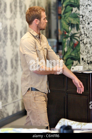 Actor Cameron Joslin "Cam" Gigandet arrives for the Los Angeles ...