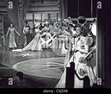 CELIA LIPTON (1924-2011) English singer, stage and film actress here ...