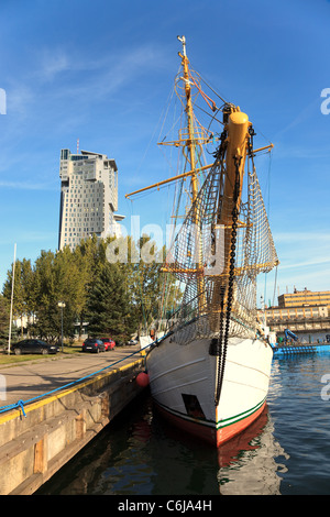 yacht port in gdynia Stock Photo - Alamy