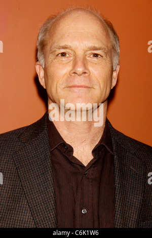 Dan Butler and Bryan Cranston Bryan Cranston from the TV show 'Breaking ...