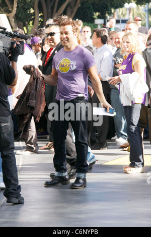 Jeremy Piven Celebrities arriving at the Staples Center to watch Los ...