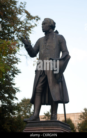 Statue of Immanuel Kant in Kaliningrad, Russia Stock Photo - Alamy