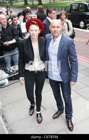 Ben Langmaid and Elly Jackson of La Roux The 53rd Annual GRAMMY Awards ...
