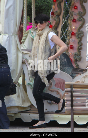 Jennifer Lopez Jennifer Lopez with her twins Emma and Max enjoy a ride ...