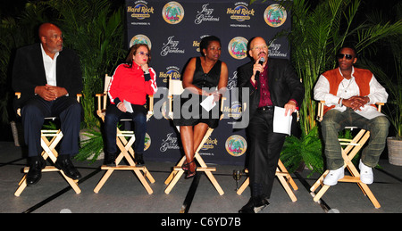 Mayor of City Miami Gardens Shirley Gibson and Singer Teena Marie The ...