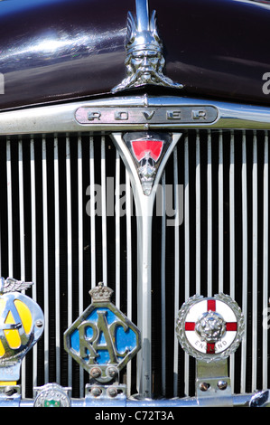 Detail of Vintage rover car front grille badge emblem Stock Photo - Alamy