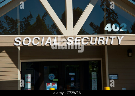 The entrance to the Social Security office in Olympia, Washington State ...