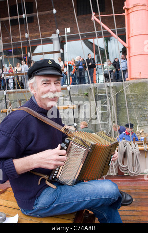 festival, folk singing on the boat. Intangible Heritage of Humanity ...