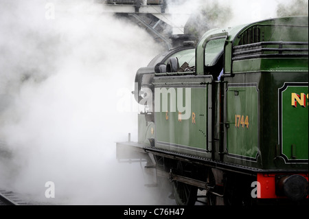 gnr tank engine 1744 in full steam at the great central railway ...