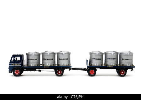 Limited Edition Corgi 24901 Guinness Delivery Lorry (Leyland Beaver ...