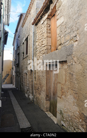 France, Vaucluse, Sault, alley in the village, storefront Stock Photo ...