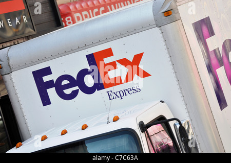 Federal Express, Federal Express vehicle, Federal Express van, FedEx ...