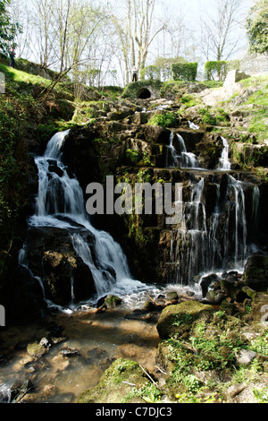 France, Normandie, manche, Mortain, la petite cascade, rochers, eau ...