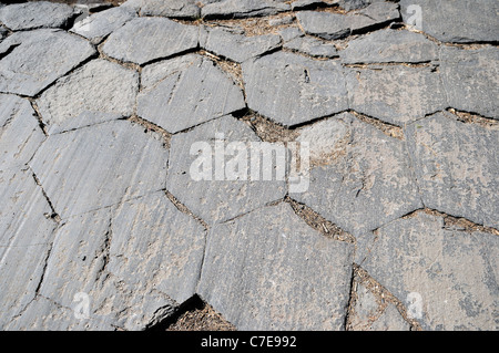 Glacial striations on the polygonal cross section of basalt columns at ...