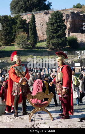 Roman Soldiers at the Colosseum Rome Stock Photo - Alamy