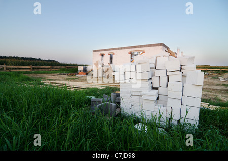 Building site with house under construction Stock Photo - Alamy