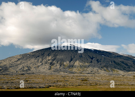 Snæfellsjökull glacier and lava flows on the volcano Snæfell at the end ...