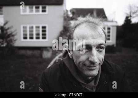 Graham Chapman of Monty Python photographed in his garden in 1987 Stock ...