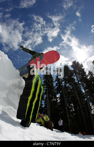 snowboard mogul race Stock Photo - Alamy