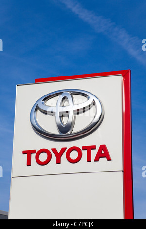 Toyota logo and garage sign Stock Photo - Alamy