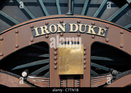 BROAD GUAGE REPLICA STEAM LOCOMOTIVE 'THE IRON DUKE' AT THE ...