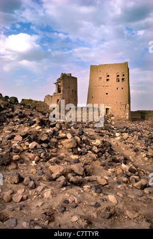 Yemen, Marib, archaeological site Stock Photo - Alamy