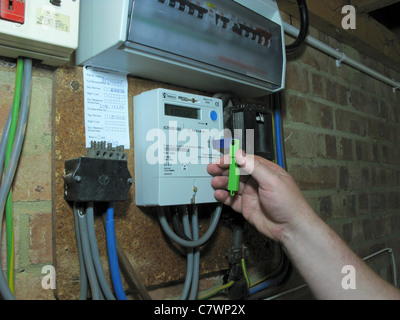 quantum key prepayment electric meter, paying for electricity as you ...