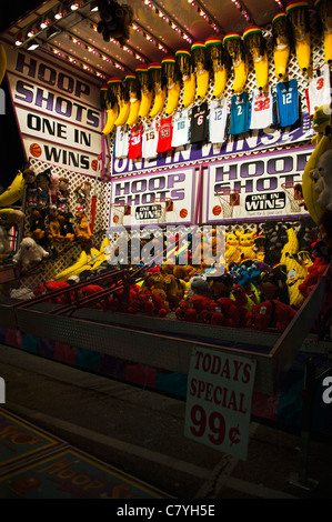 Carnival, festival, fair basketball hoops game Stock Photo - Alamy