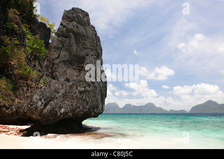 Entalula Beach, El Nido, Palawan, The Philippines Stock Photo - Alamy