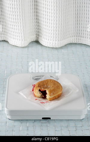 food and drink bathroom scale Stock Photo - Alamy