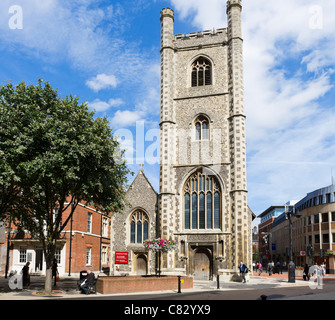 St Laurence's Church in Reading town, Berkshire, England, UK Stock ...