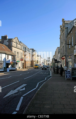 High Street shops in Dorchester High Street Dorset Stock Photo - Alamy